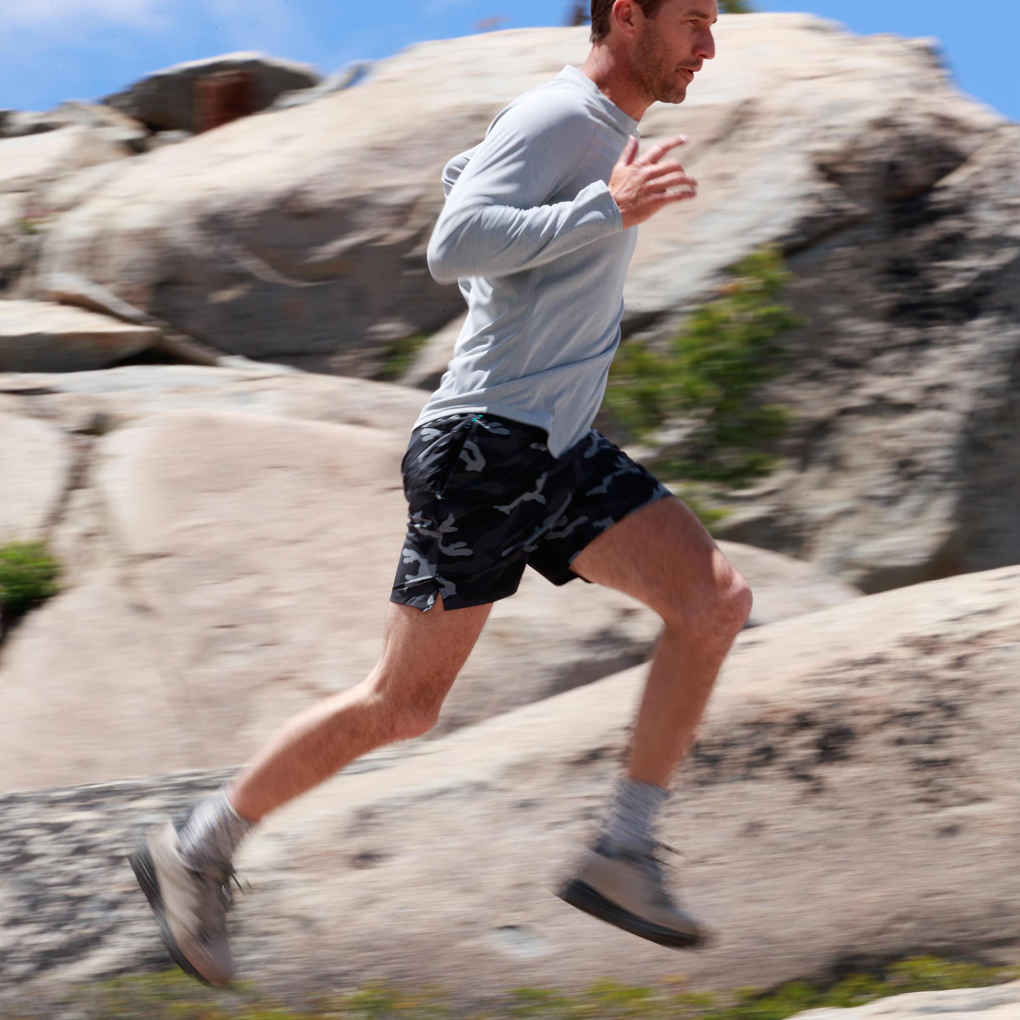 Momentum Short in Limited Edition Black Camo | Men's Athletic Gym ...